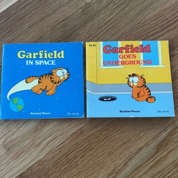 random house | Other | Garfield Goes Underground And Garfield In Space ...